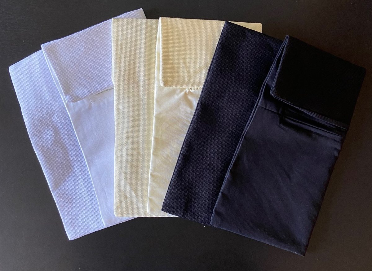 Pudebetræk i aida 5,4 sting - med bomuldsstof bagside - flere varianter ...